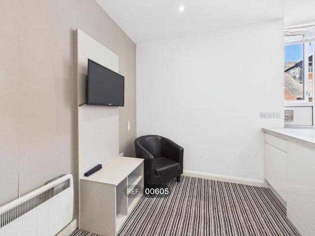 Studio to rent