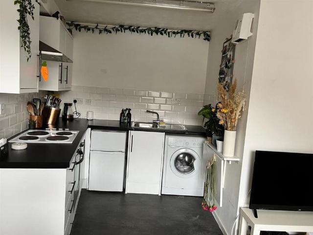 Studio to rent