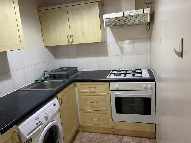 Studio to rent