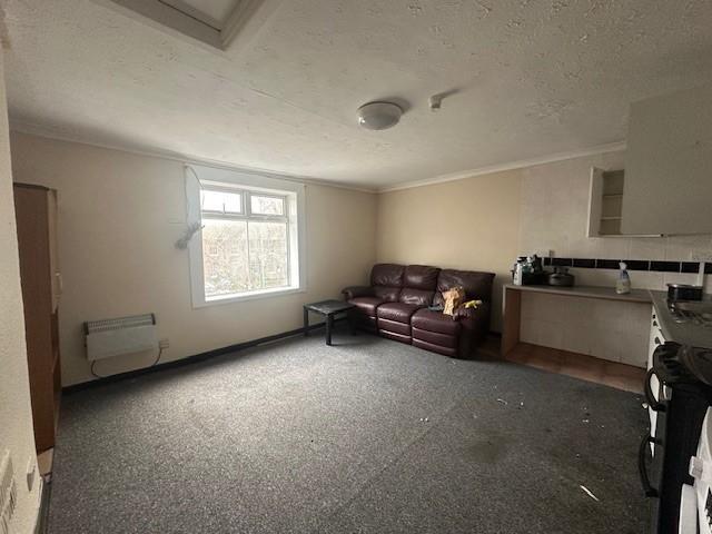 Studio to rent
