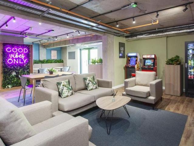 Studio to rent