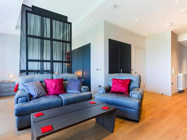 Studio to rent