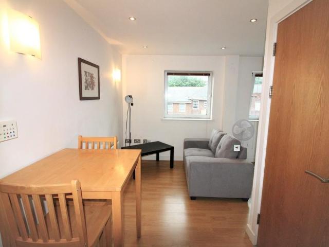 Studio to rent