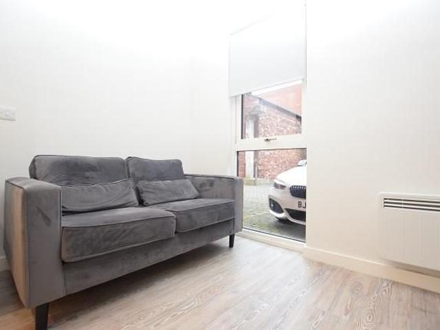 Studio to rent