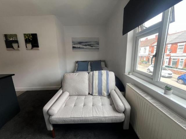 Studio to rent
