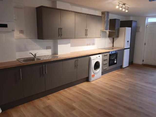 Studio to rent