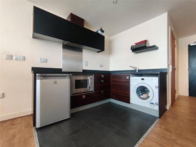 Studio to rent
