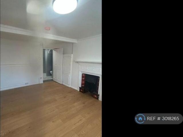 Studio to rent