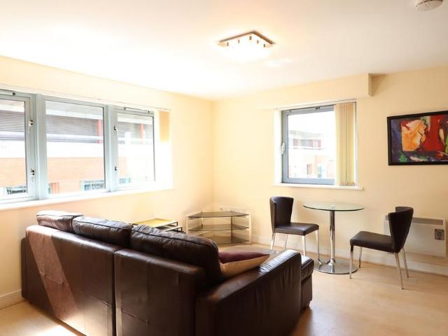 Studio to rent