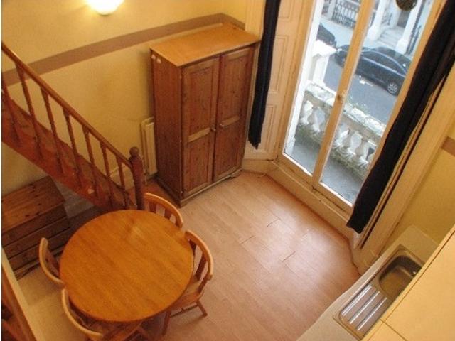 Studio To Rent