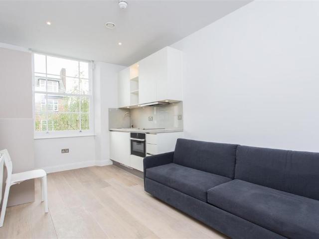 Studio to rent