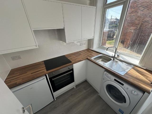 Studio to rent