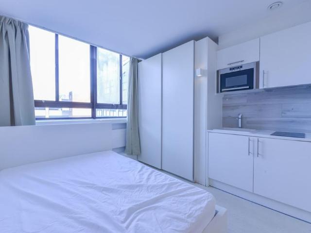 Studio to rent