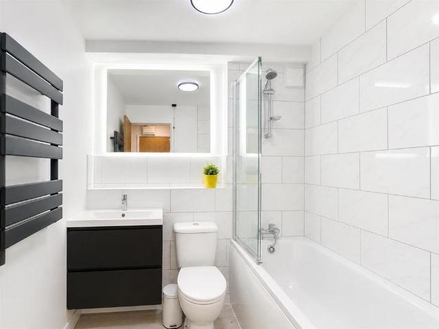 Studio to rent