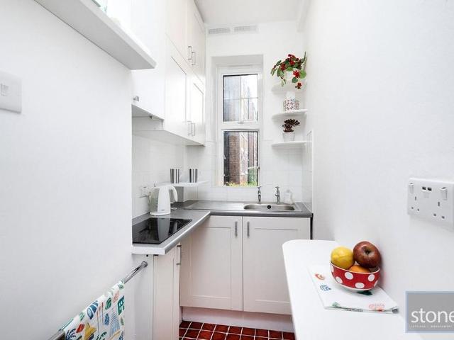 Studio to rent