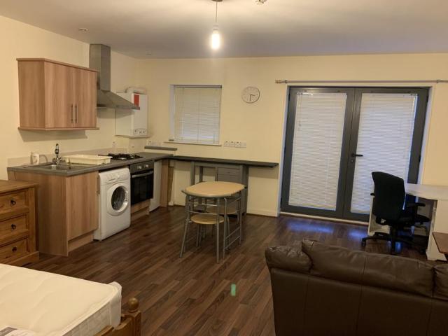 Studio to rent