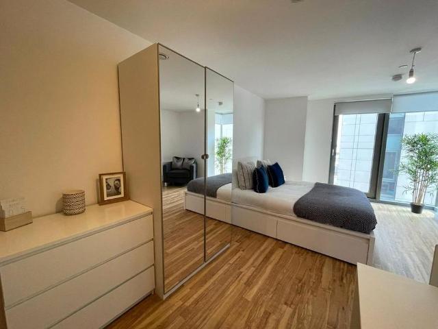 Studio to rent
