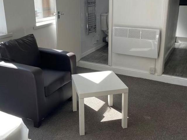 Studio to rent