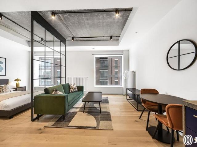 Studio to rent
