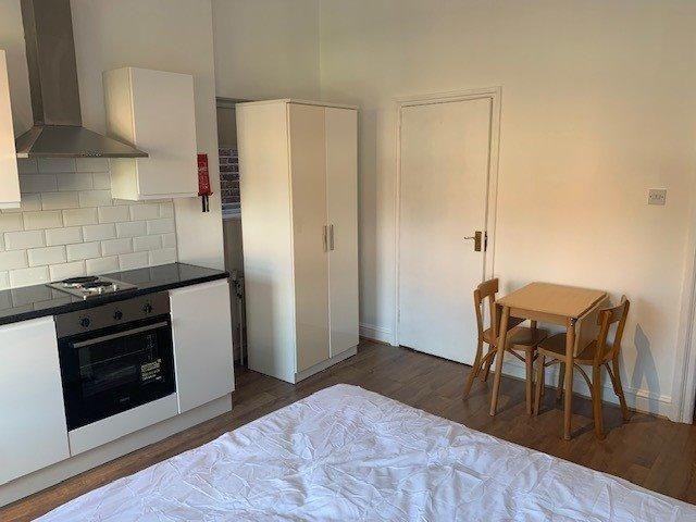 Studio to rent