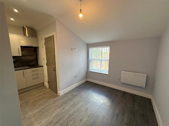 Studio to rent