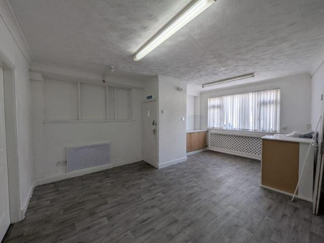 Studio to rent