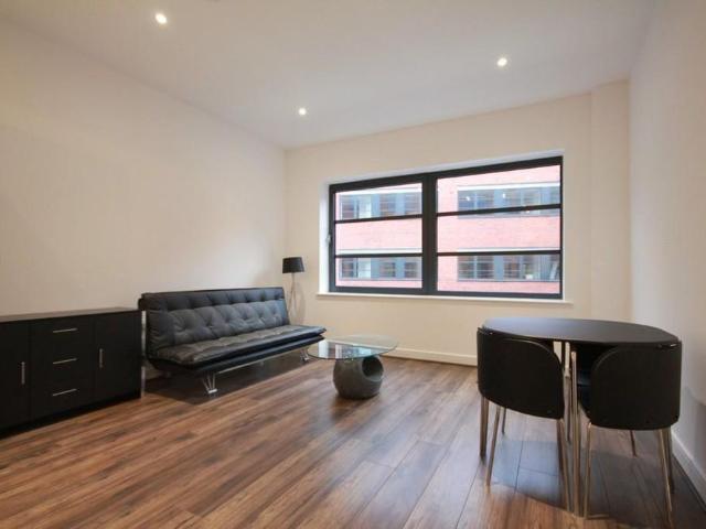 Studio to rent