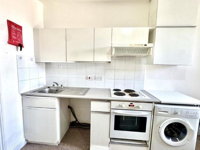 Studio to rent