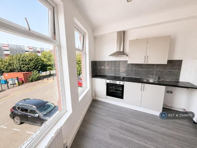 Studio to rent