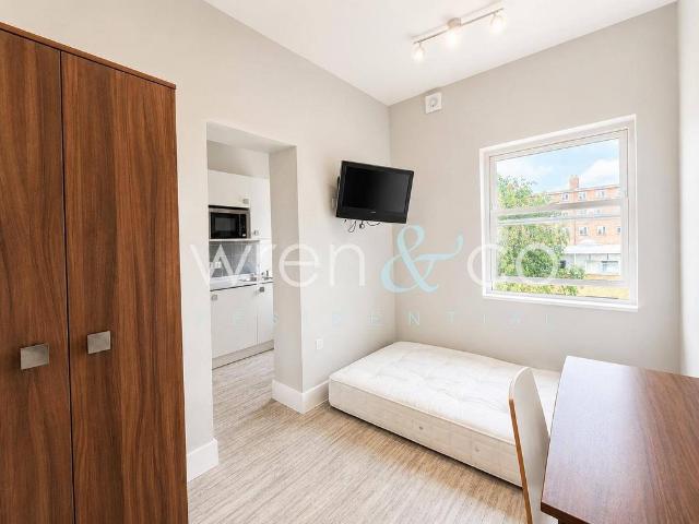 Studio to rent
