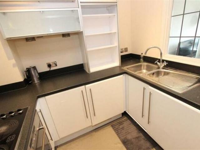 Studio to rent