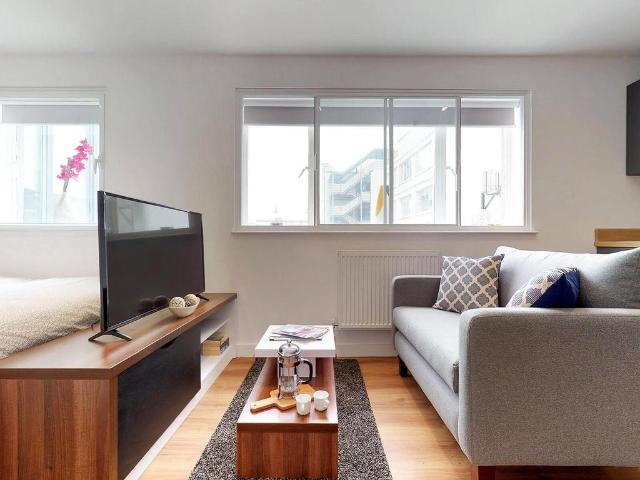 Studio to rent