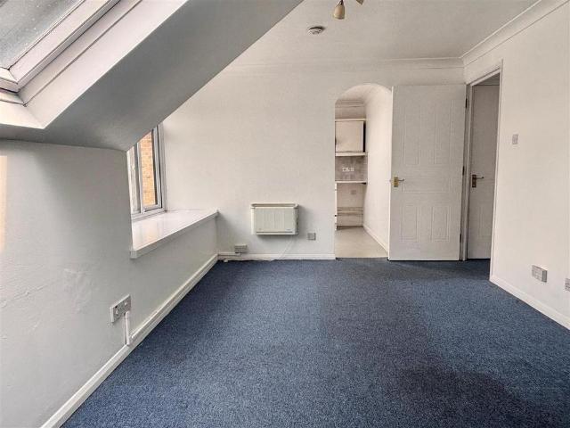 Studio to rent