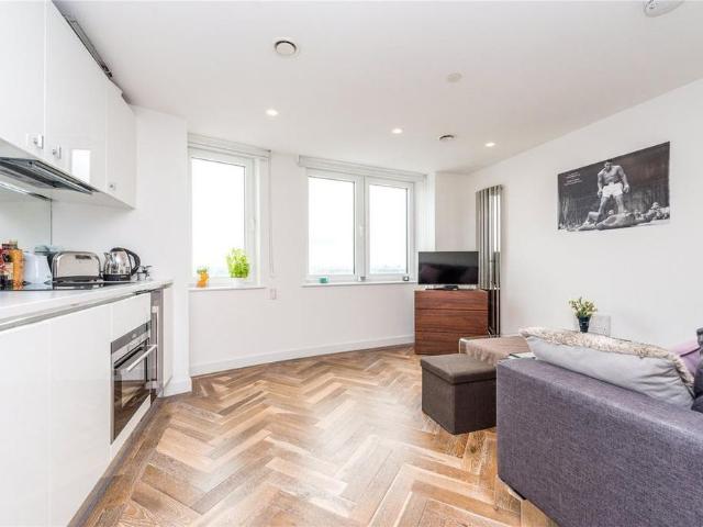 Studio to rent