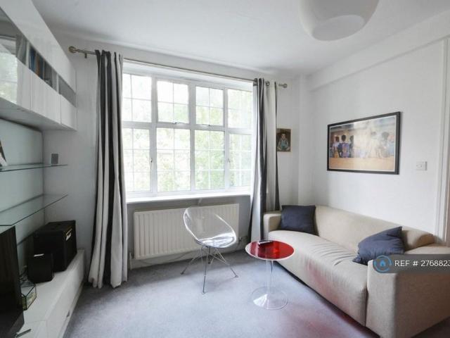 Studio to rent