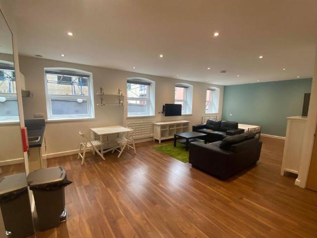 Studio to rent