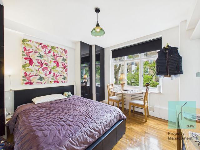 Studio to rent