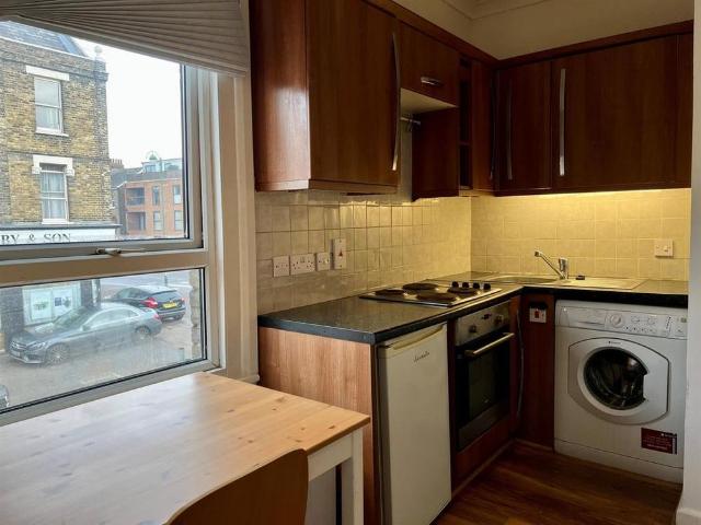 Studio to rent