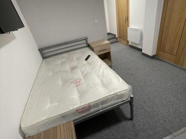 Studio to rent
