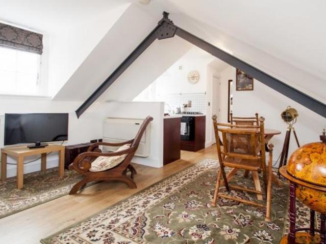 Studio to rent
