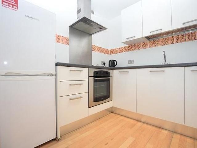 Studio to rent