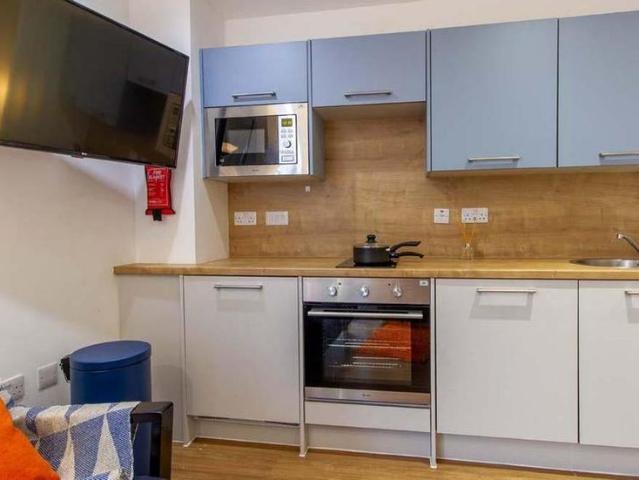 Studio to rent