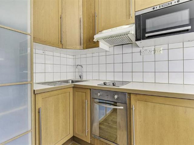 Studio to rent