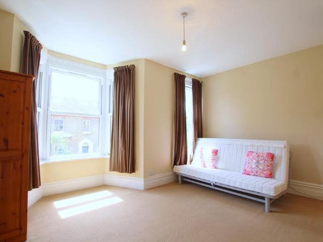 Studio to rent