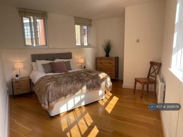 Studio to rent