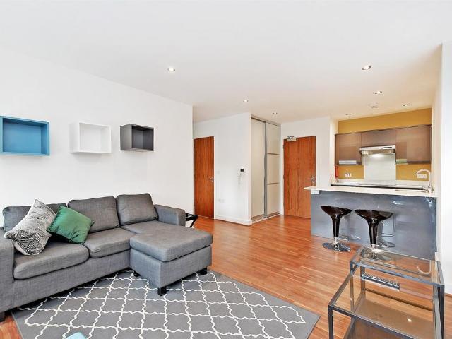 Studio to rent