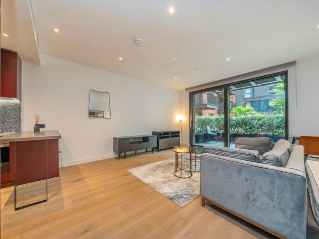 Studio to rent