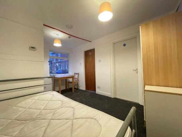 Studio to rent