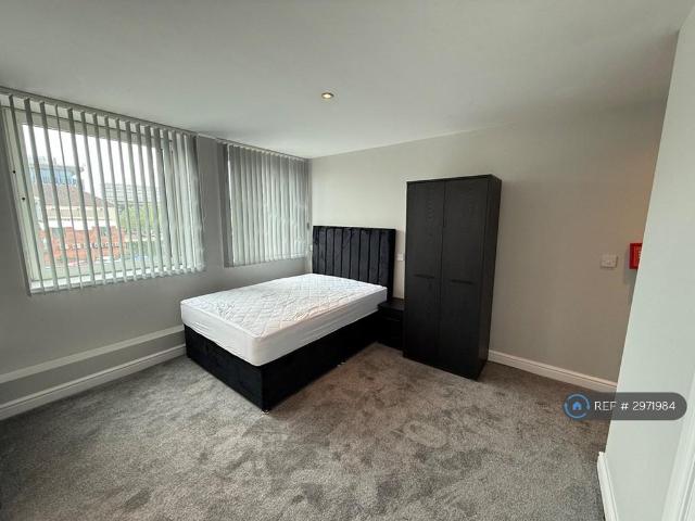 Studio to rent