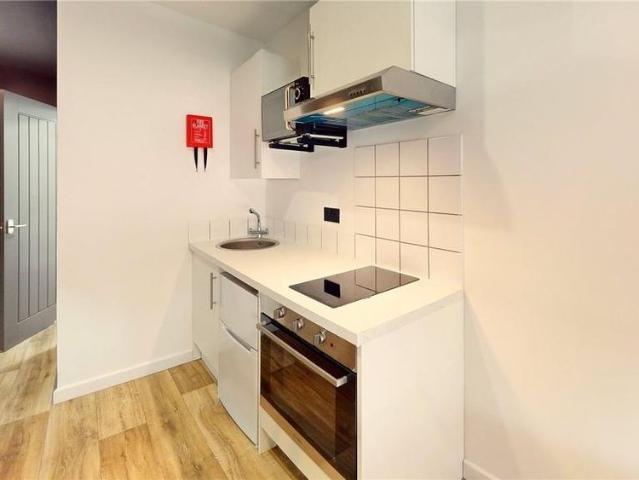 Studio to rent
